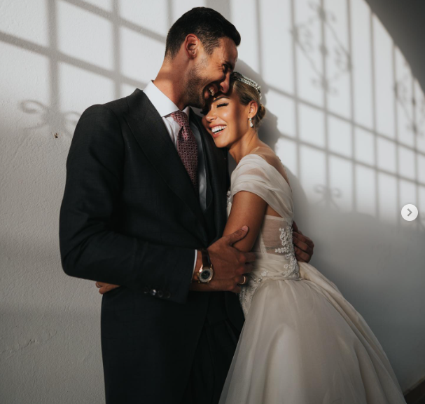 Las sentidas palabras de la esposa de Sergio Rico en su primer ...