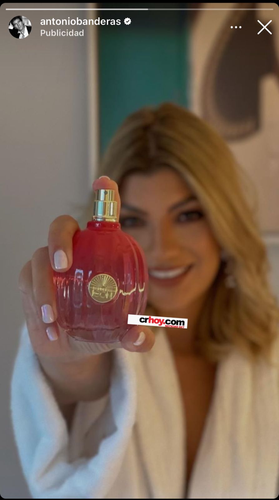 Antonio Banderas presume fragancia con la tica Sharon Segura como ...