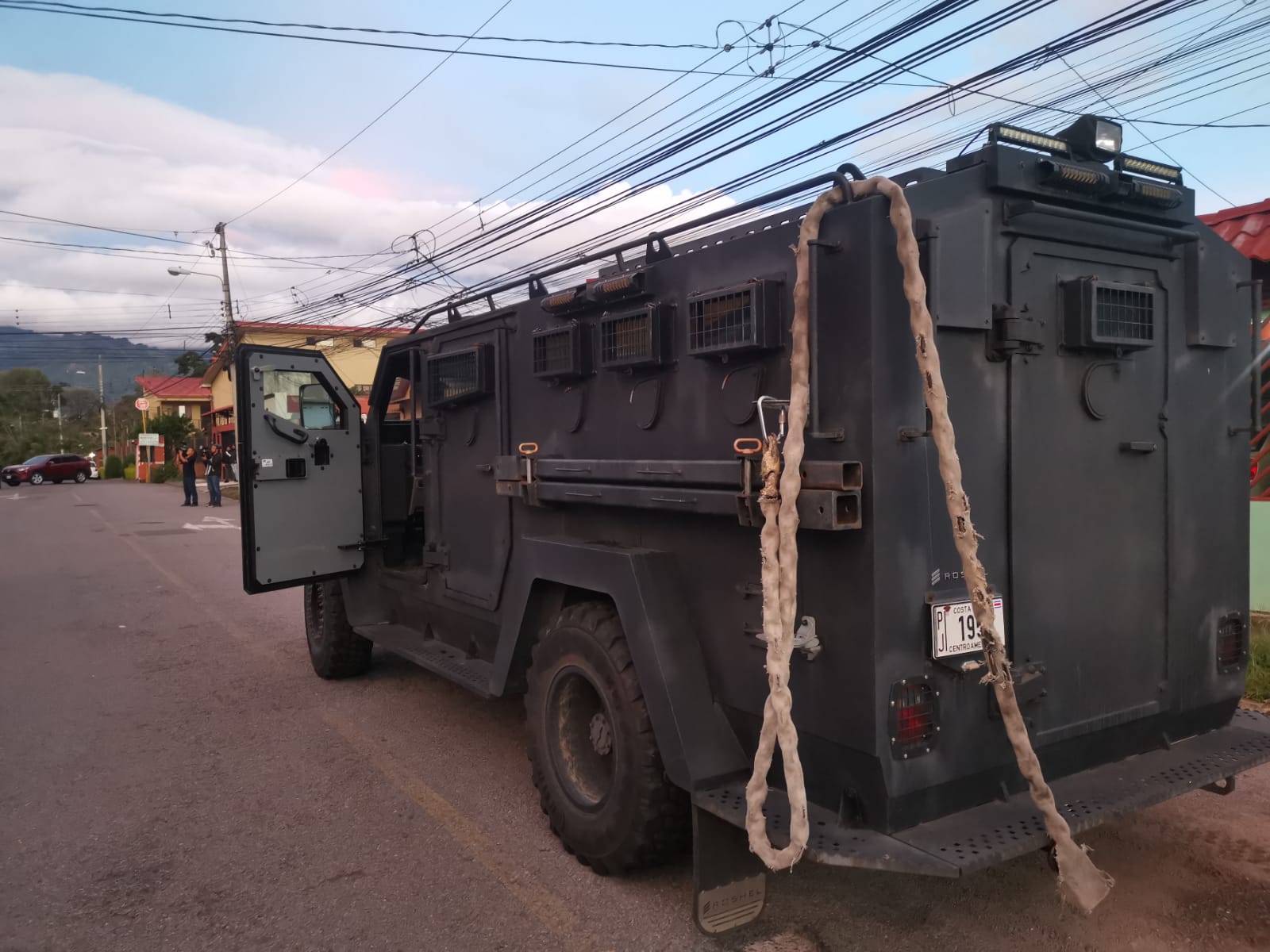 OIJ realiza allanamientos para detener sospechosos de matar menor | CRHoy.com