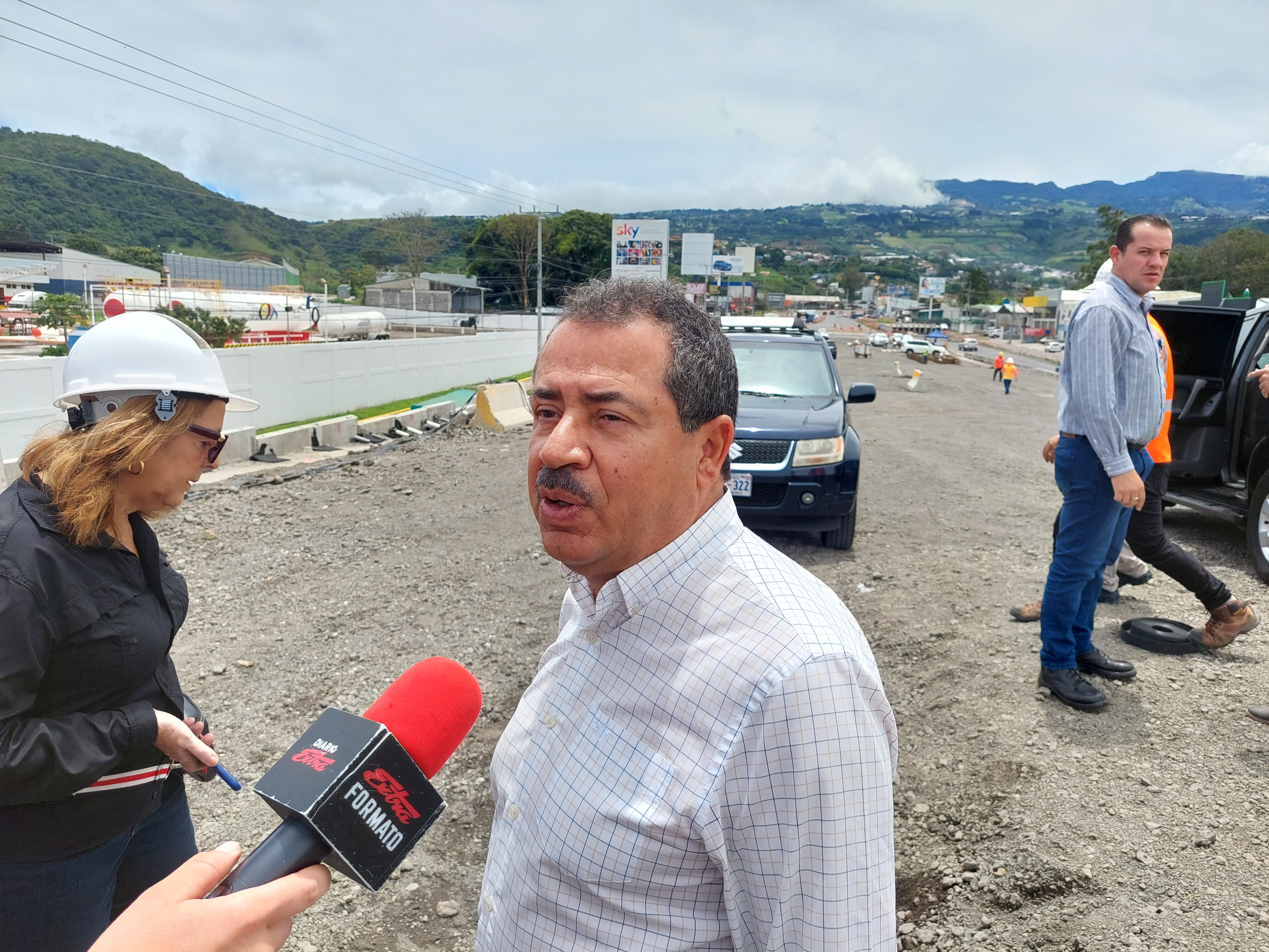 Fiscalía investiga a Mario Redondo por supuesta reclasificación de ...