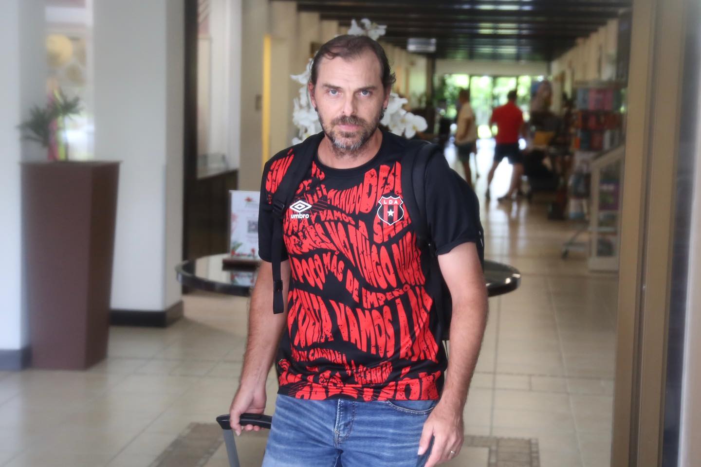 Alajuelense despide a Carevic tras la goleada en Concacaf | CRHoy.com