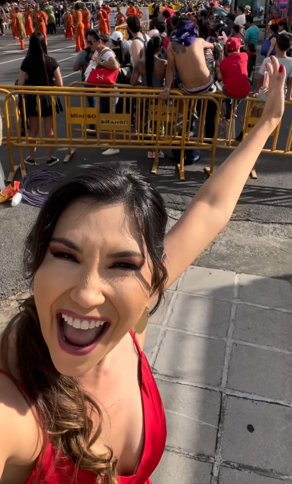 VIDEO: Ginnés Rodríguez tuvo que pegarse un carrerón en el Festival de ...