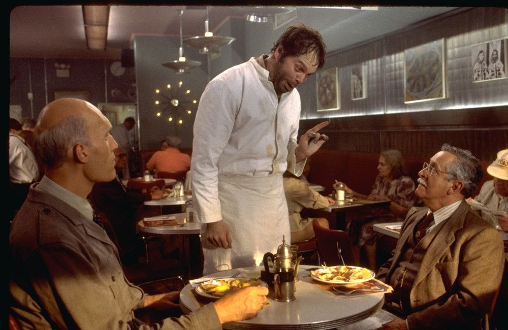 Muere Mike Naussbaum, actor de Hombres de Negro y Gladiador | CRHoy.com