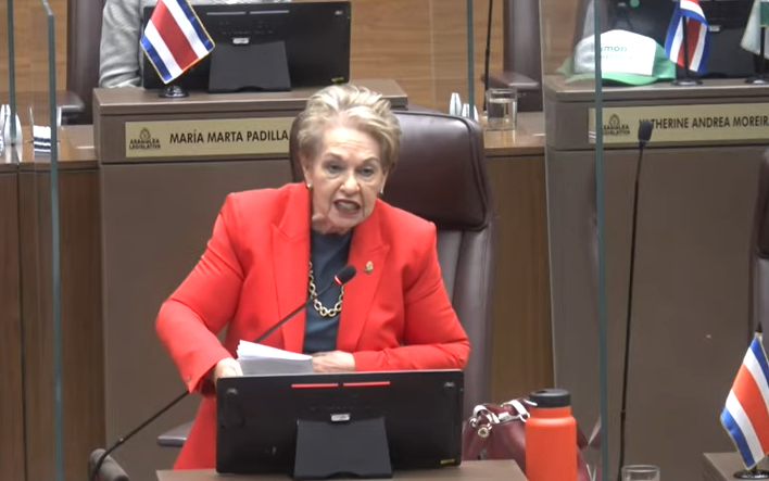 Gloria Navas reclama a Chaves por violencia política contra las mujeres ...