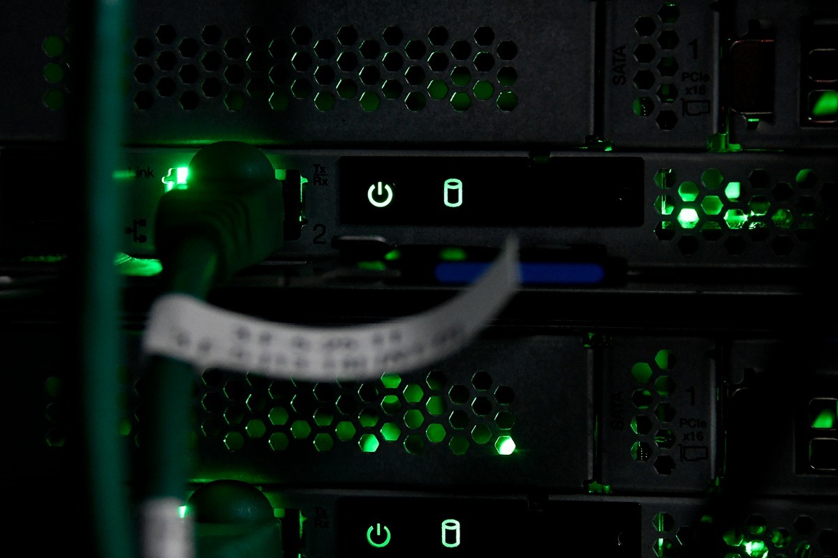 UCR lanza clúster de computación de alto rendimiento | CRHoy.com