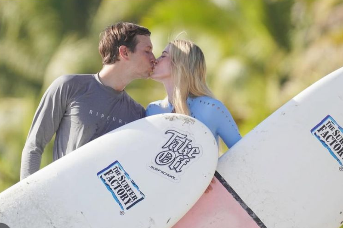 Ivanka Trump está en Santa Teresa tomando clases de surf | CRHoy.com