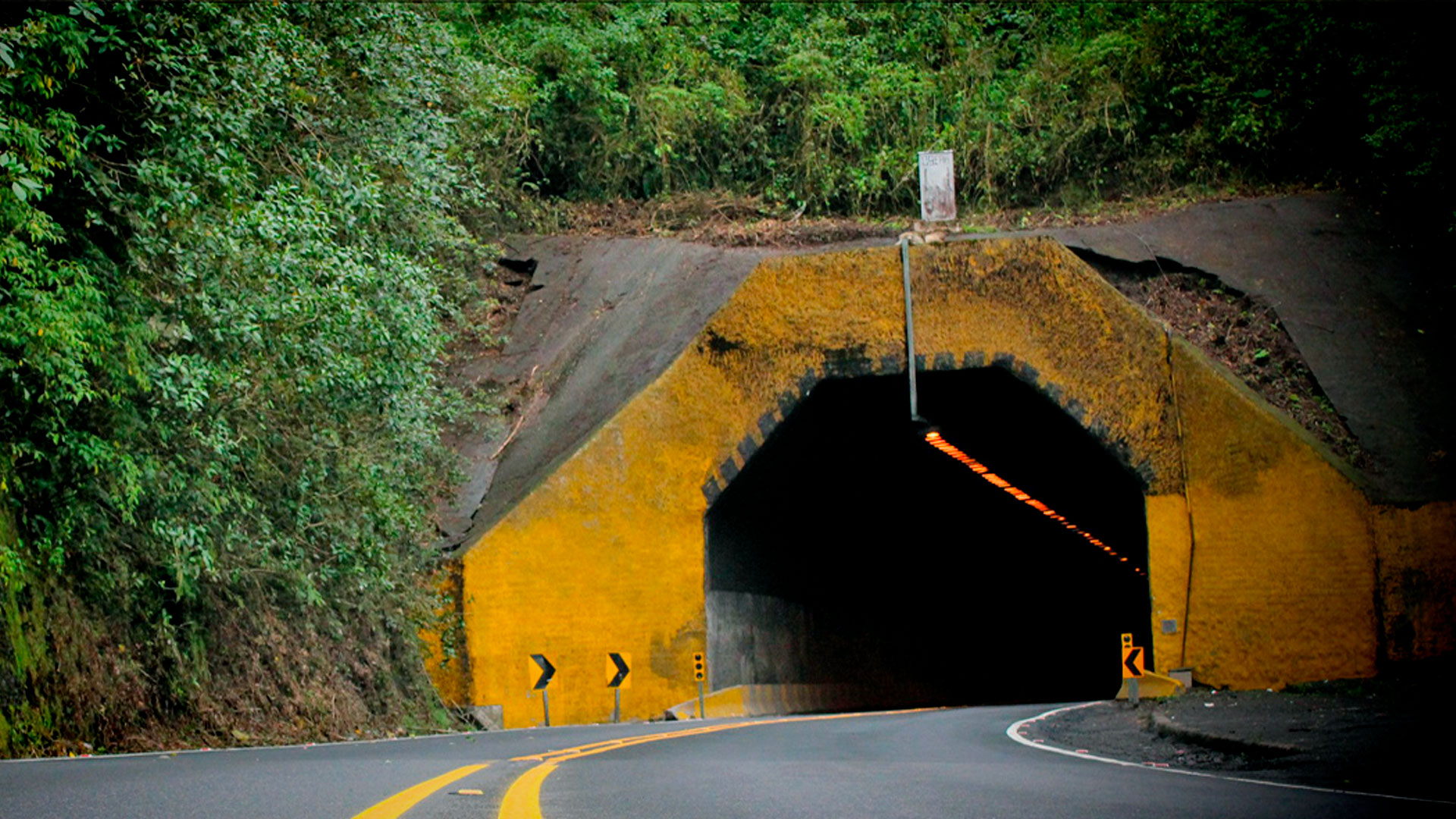 Reabren paso por ruta 32 tras 12 días de cierre por derrumbes y caída ...